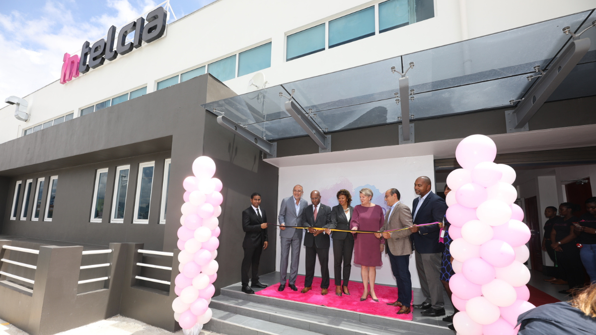 Intelcia inaugure officiellement son 1er site en Jamaïque et consolide ...